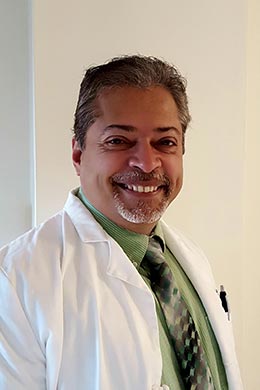 Dr. Randolph Ramirez, MD | CareMEDICA